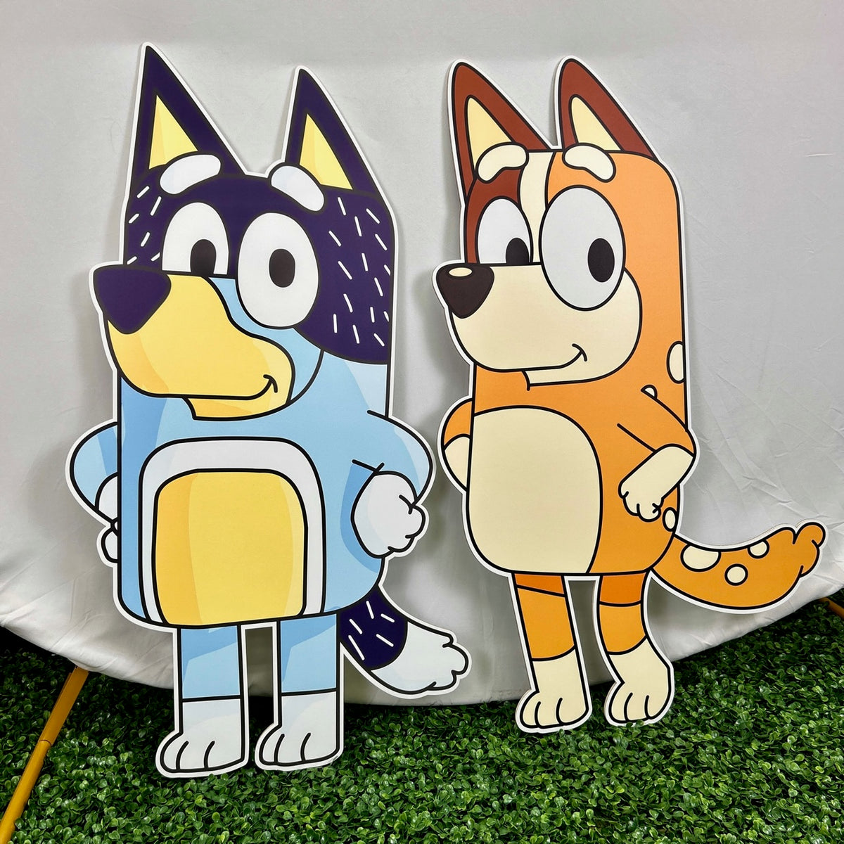 Foam Board Bluey Prop Set - Bandit Heeler and Chilli Heeler Character ...